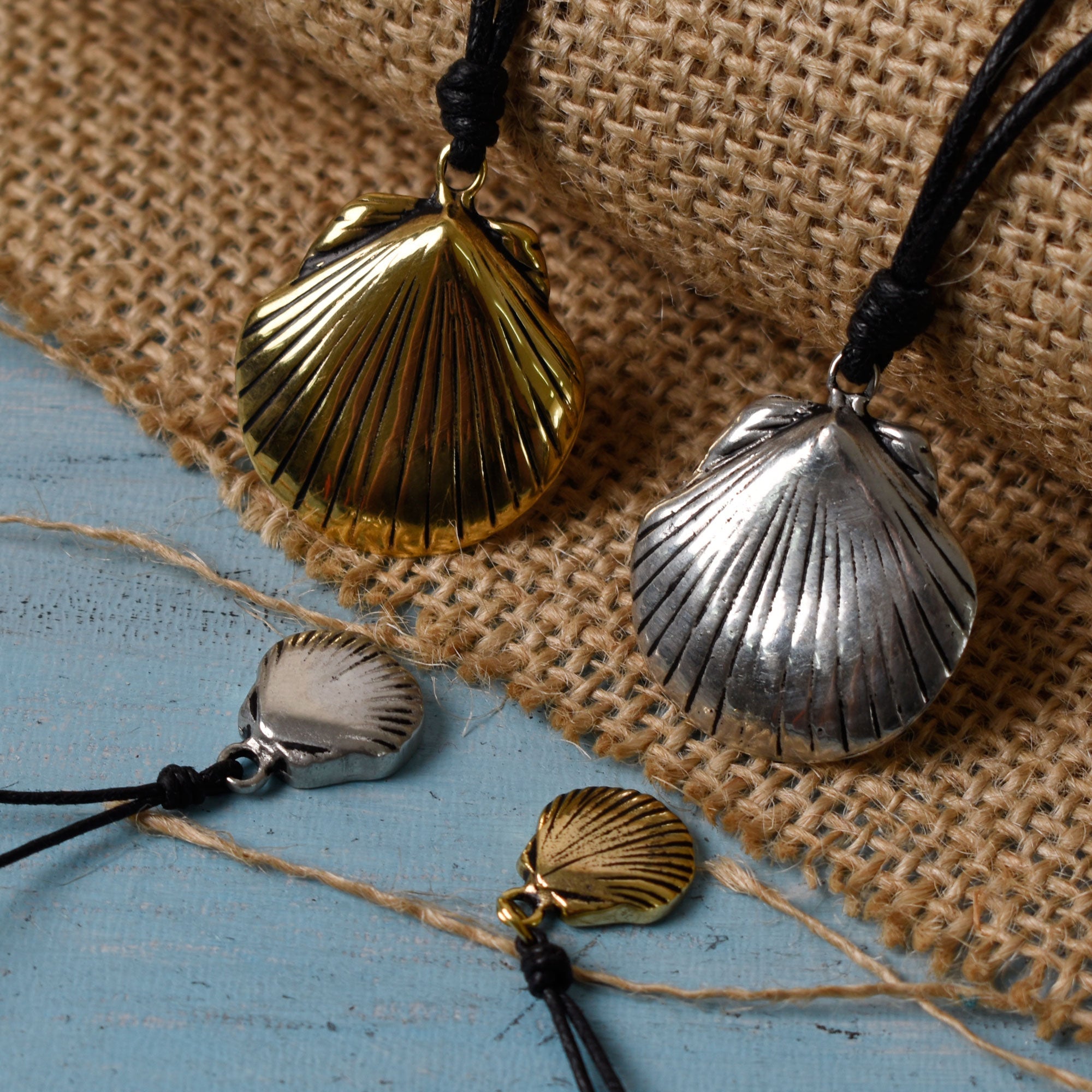 Clam Shell Oyster Silver Pewter Gold Brass Charm Necklace Pendant Jewe ...