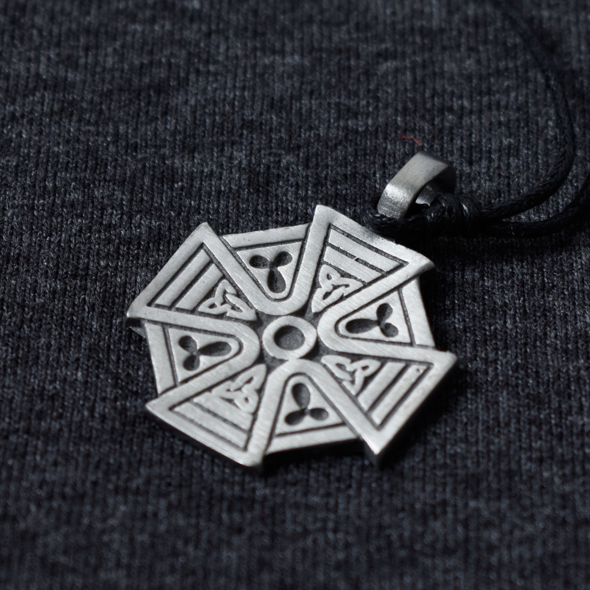 Shapely Cetic Germanic Cross Shield Silver Pewter Charm Necklace Penda ...